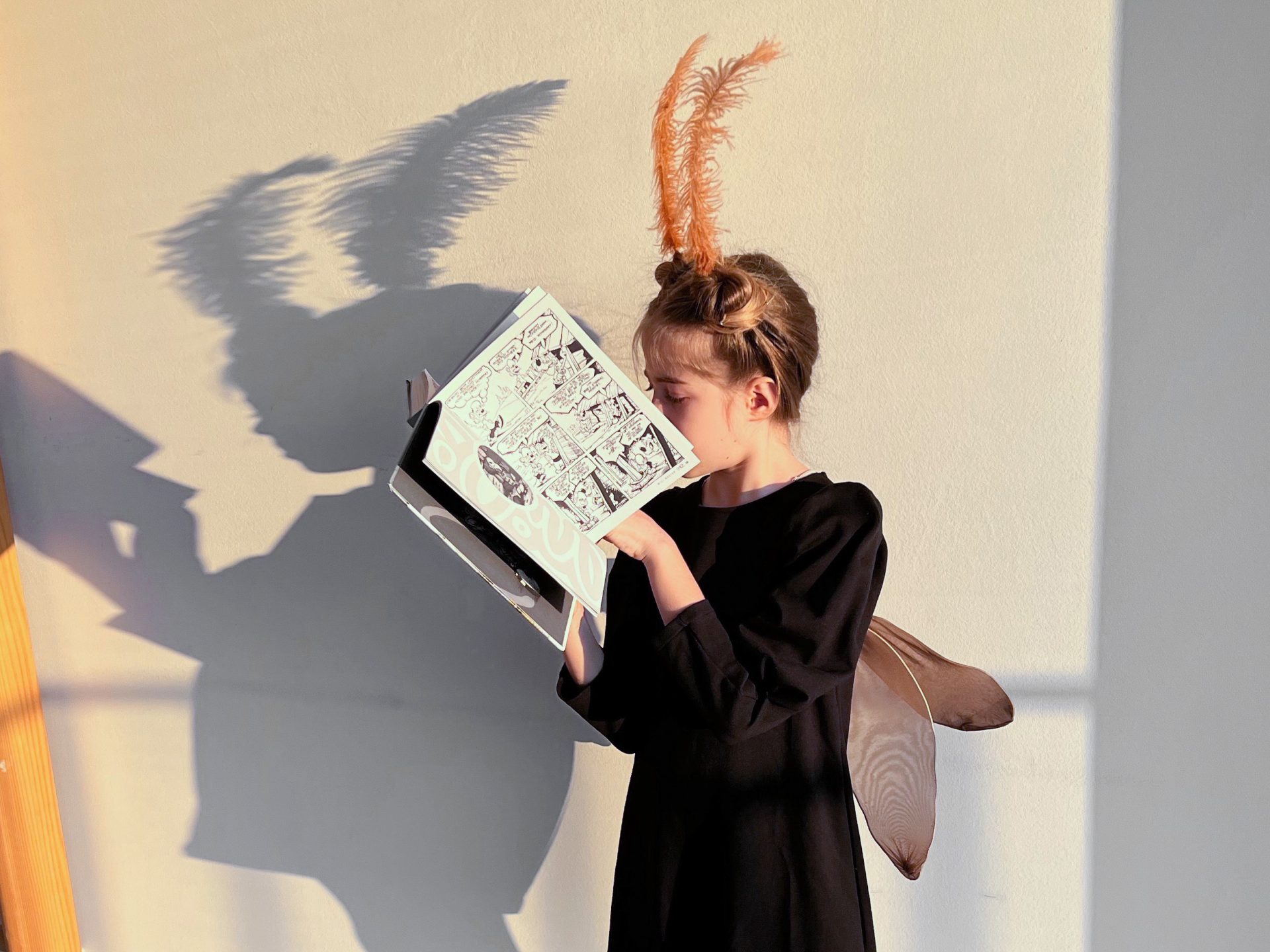 Enostaven DIY pustni kostum: knjižni molj - Beautyfull Blog